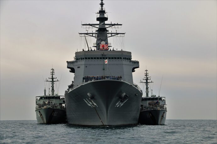 RAN Minehunters lead the pack in mine detection, identification and ...