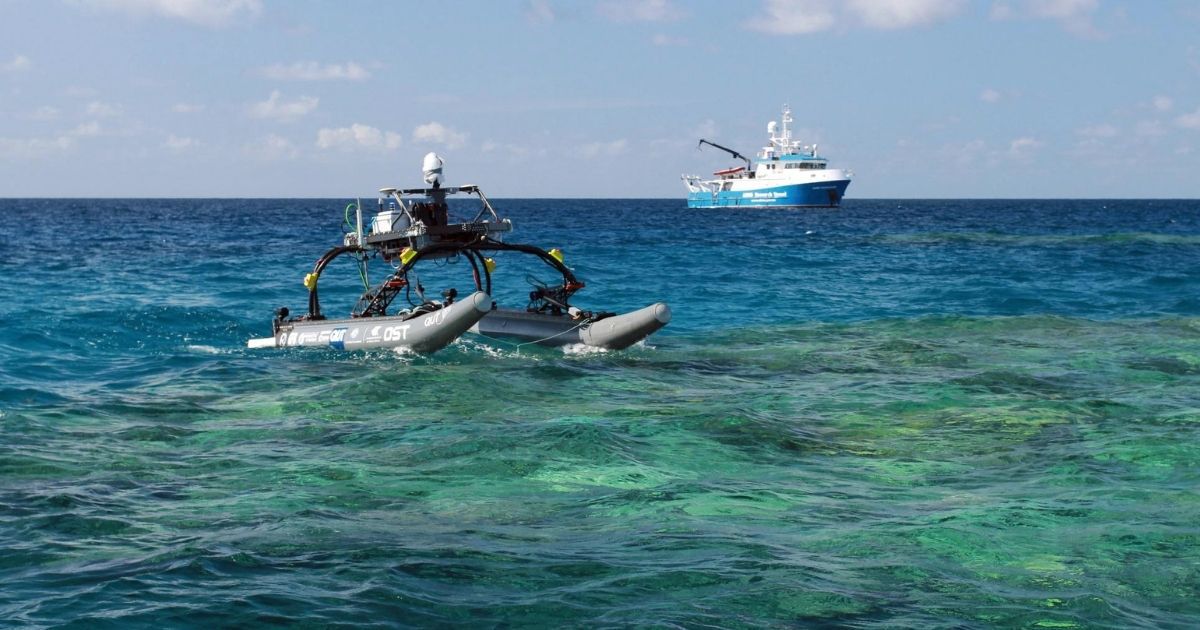 Versatile WAM-V for Ocean Science Research - BlueZone Group