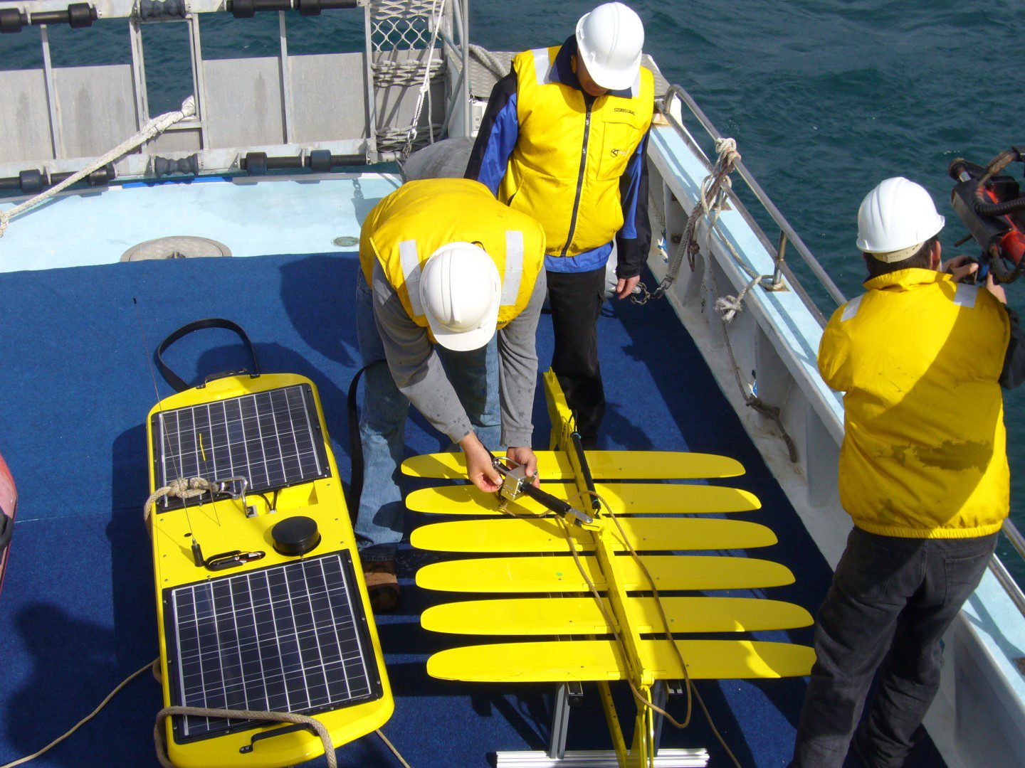 “Wave Glider” - BlueZone Group